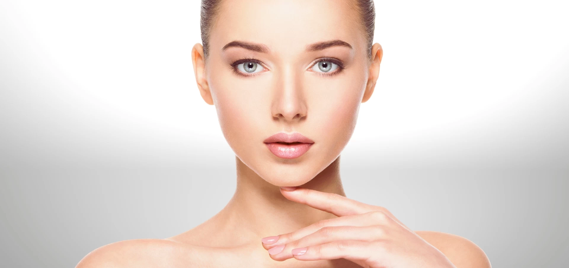 Traitement du Sillon Nasogénien à l'acide Hyaluronique